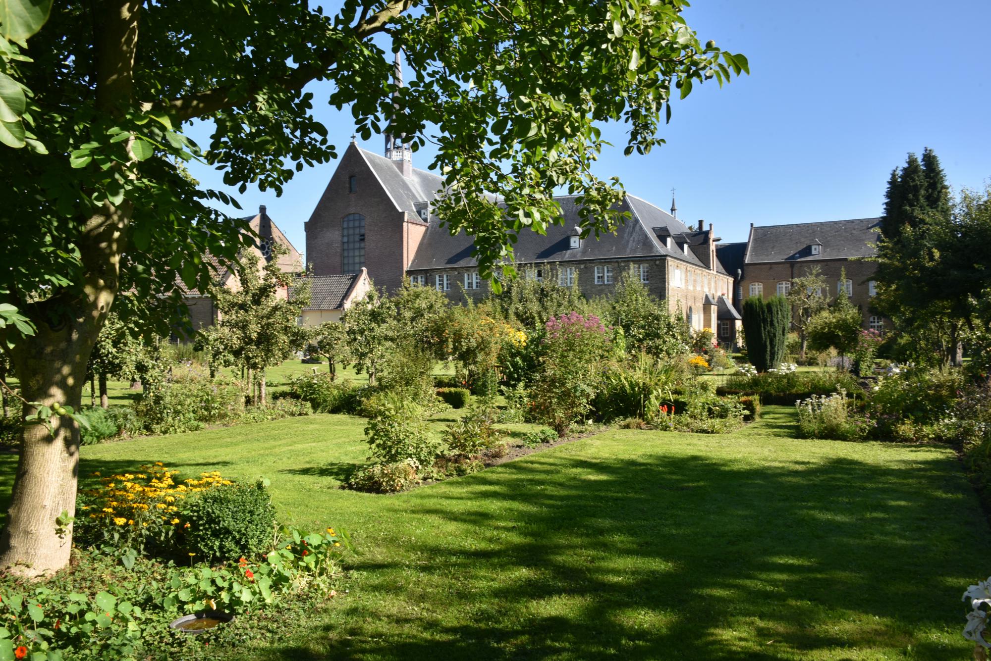 Kloostertuinen blijven inspireren | Kerknet