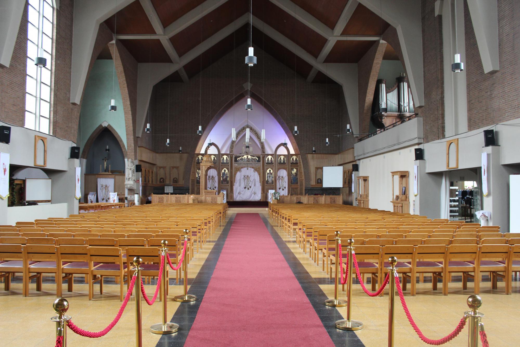 St.-Jan Evangelist: de kerk in het nieuw | Kerknet