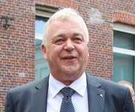 Pastoor Luc aangesteld in de Sint-Amandusparochie | Kerknet