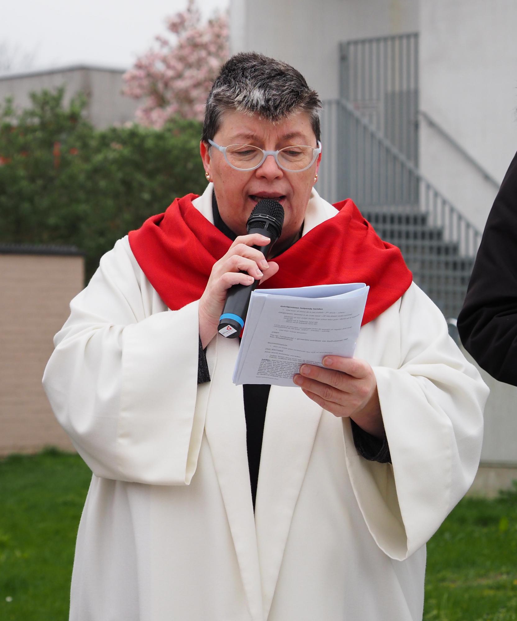 Nele antwoordt dagelijks liefdevol op haar roeping | Kerknet