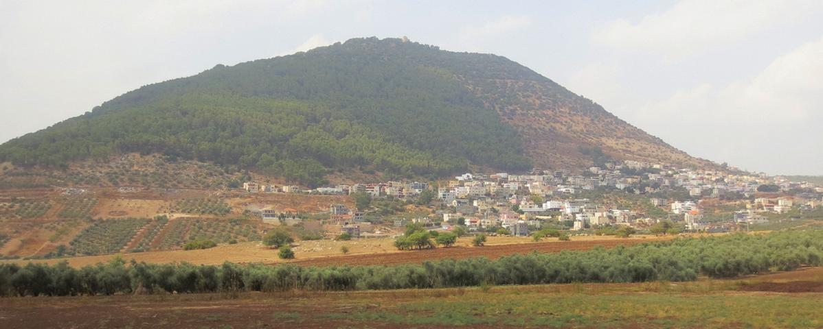 Hoog op de berg. | Kerknet