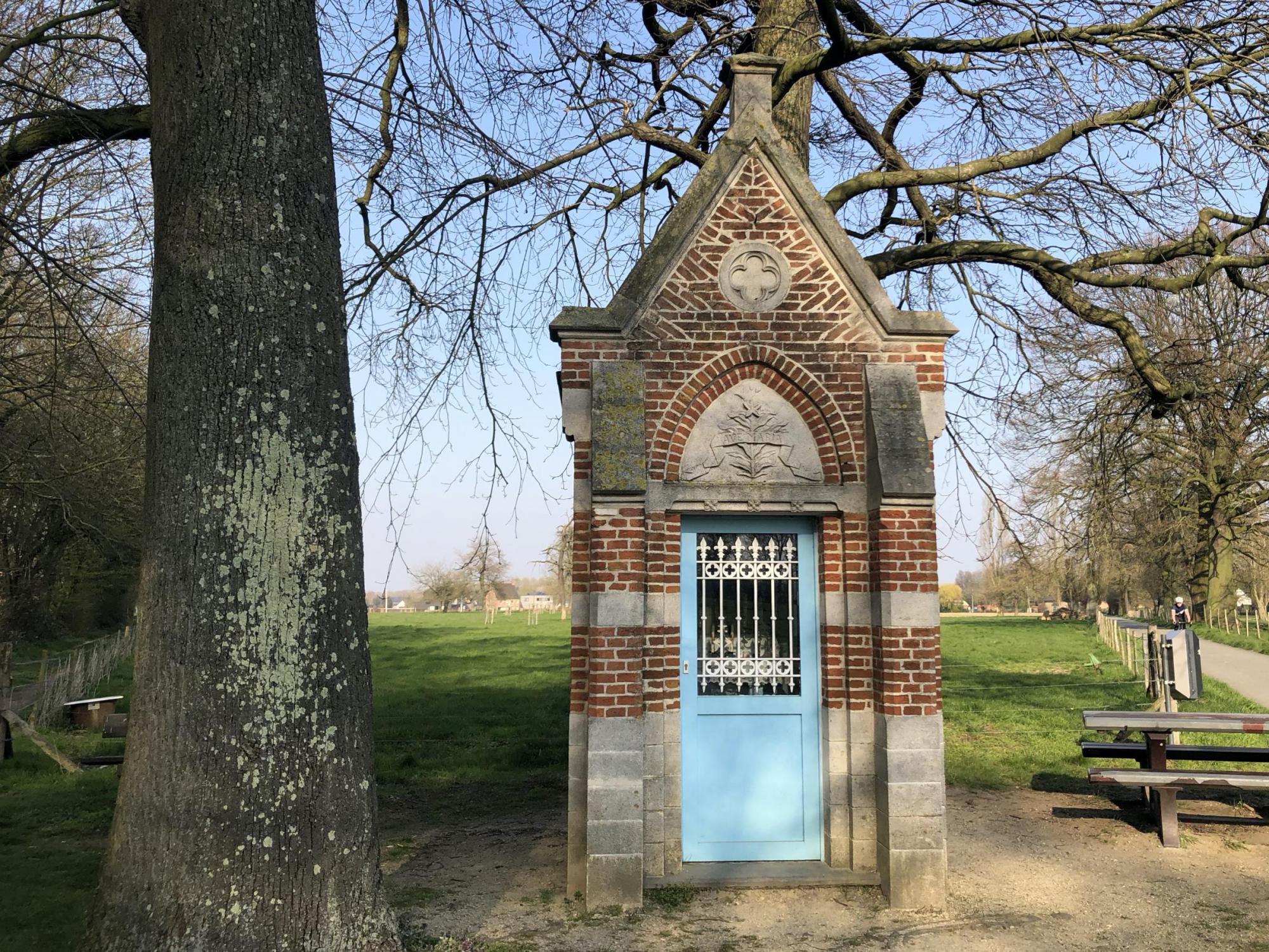 Bidden aan de kapelletjes | Kerknet