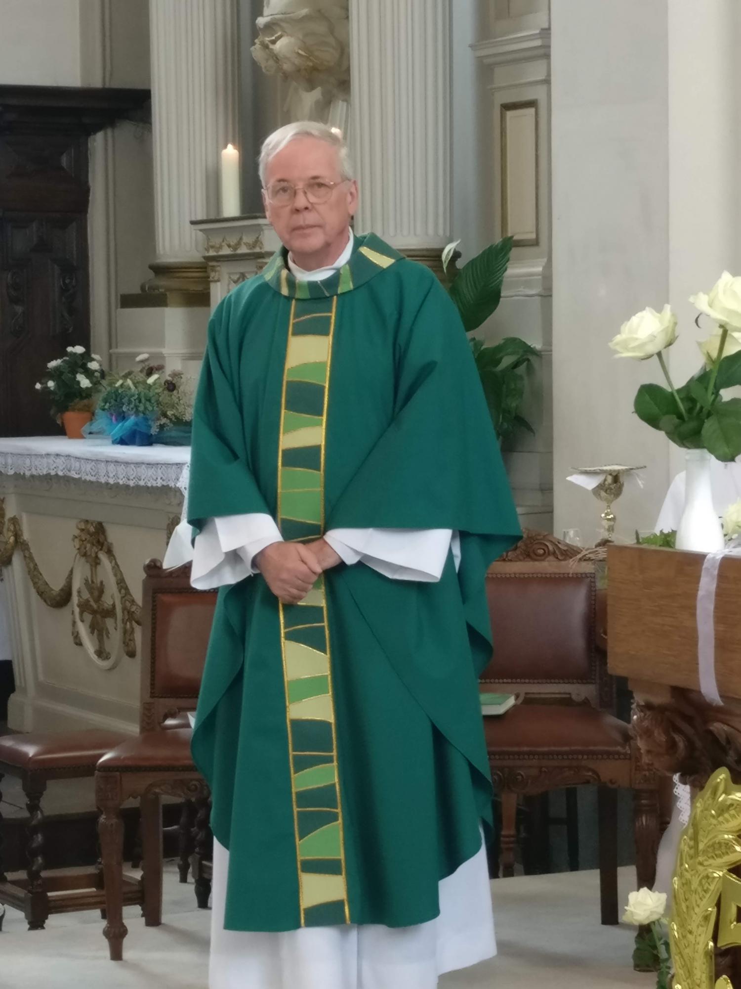 AFSCHEID VAN PRIESTER PAUL | Kerknet